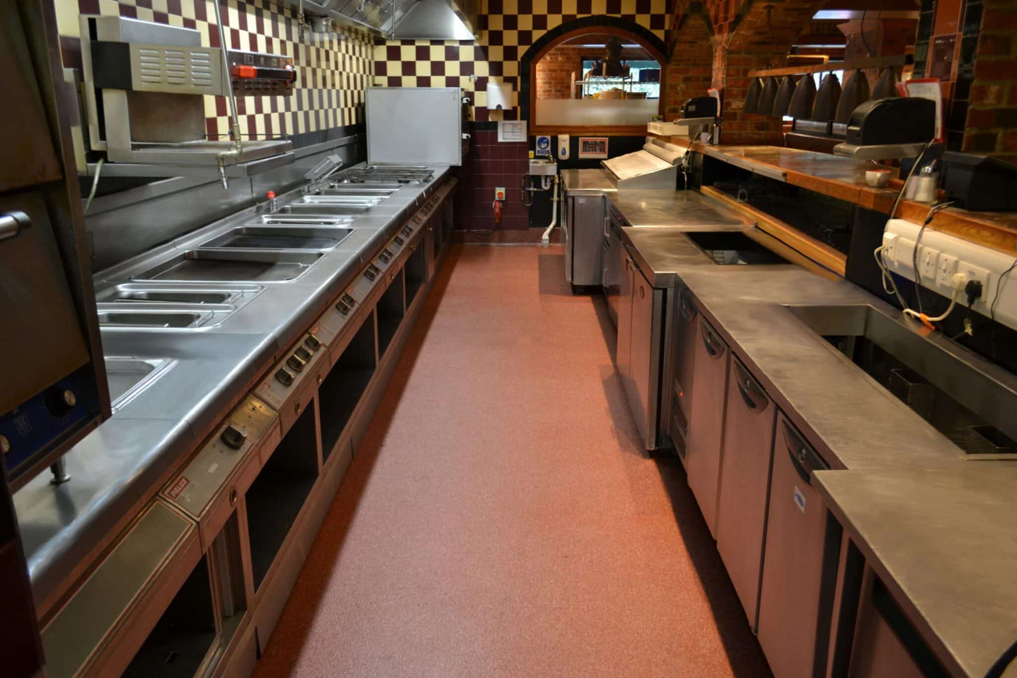 Fast curing MMA resin flooring contractors - RESYN UK